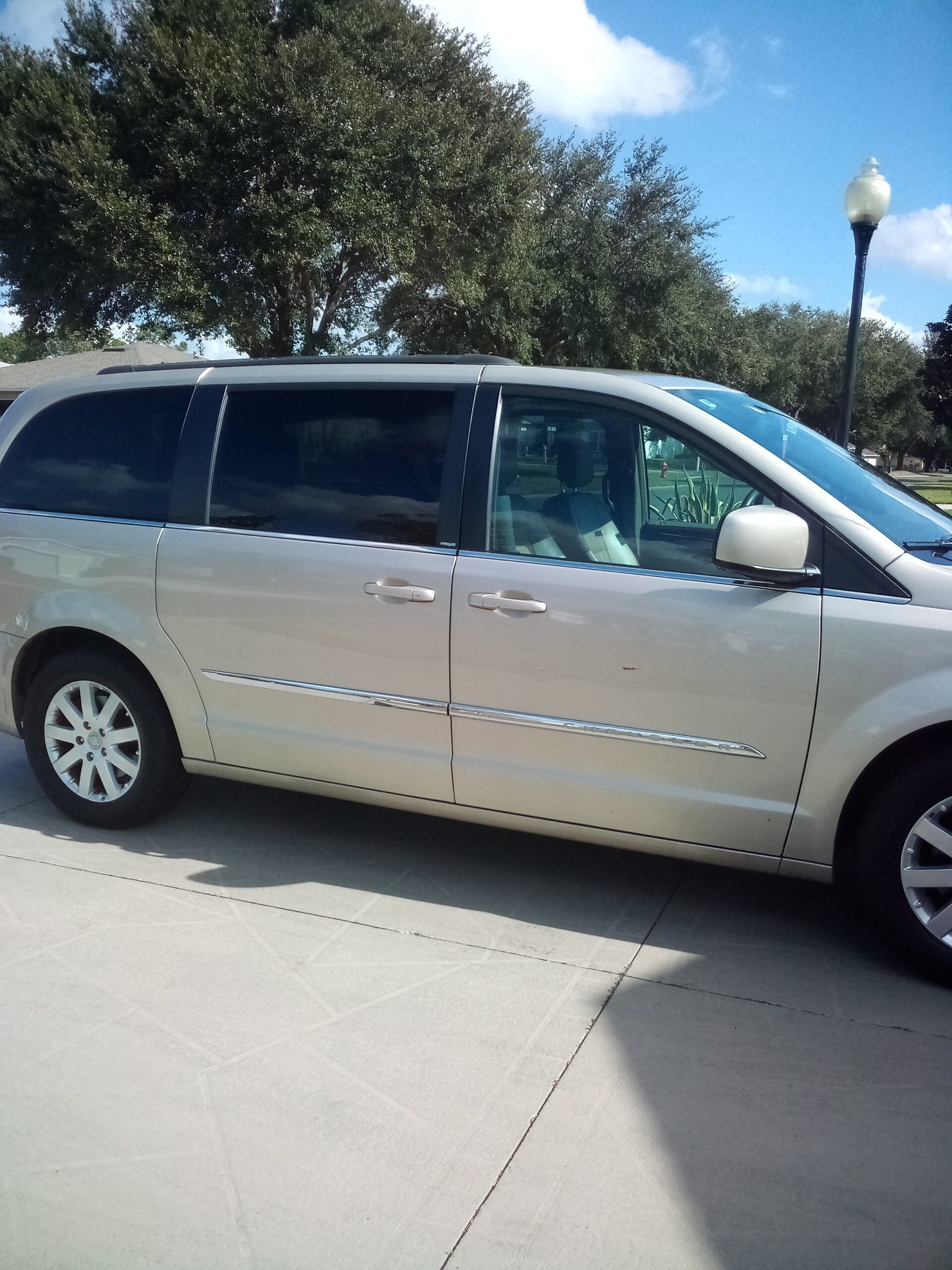 Nice 2014 Chrysler Town & Country minivan | Ocala4Sale | Buy & Sell in ...