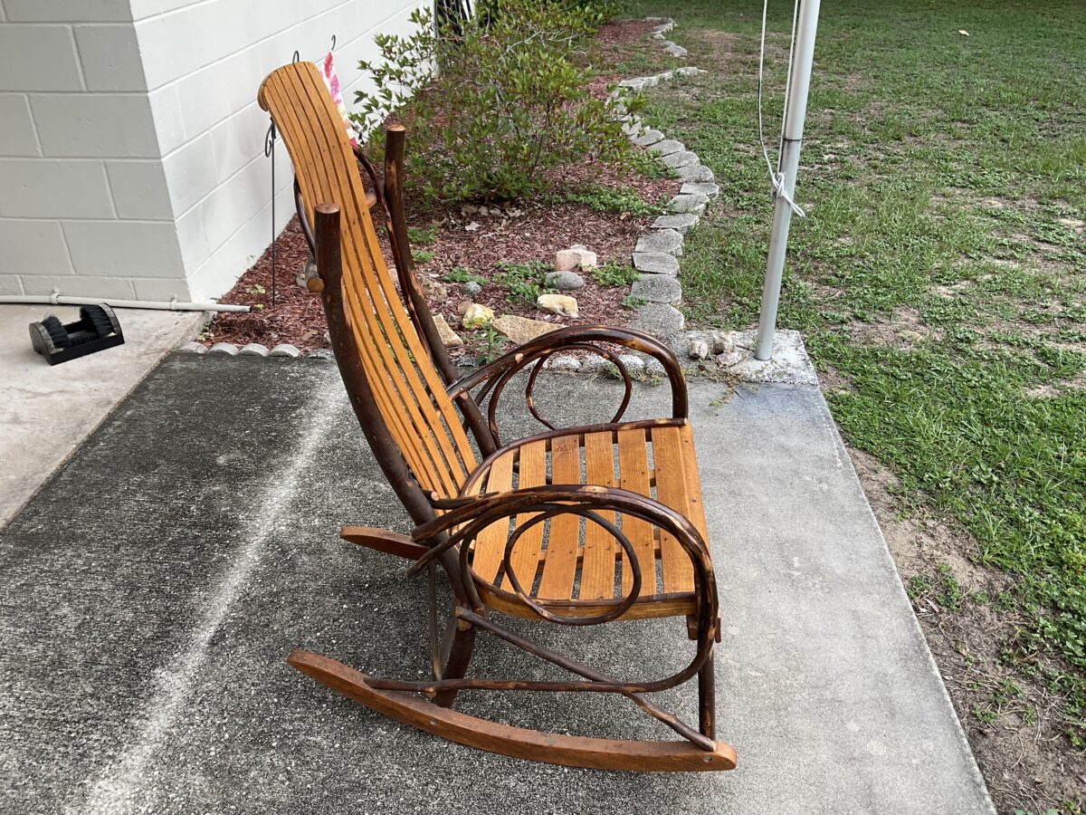 Amish Rocker | Ocala4Sale | Buy & Sell in Ocala, FL