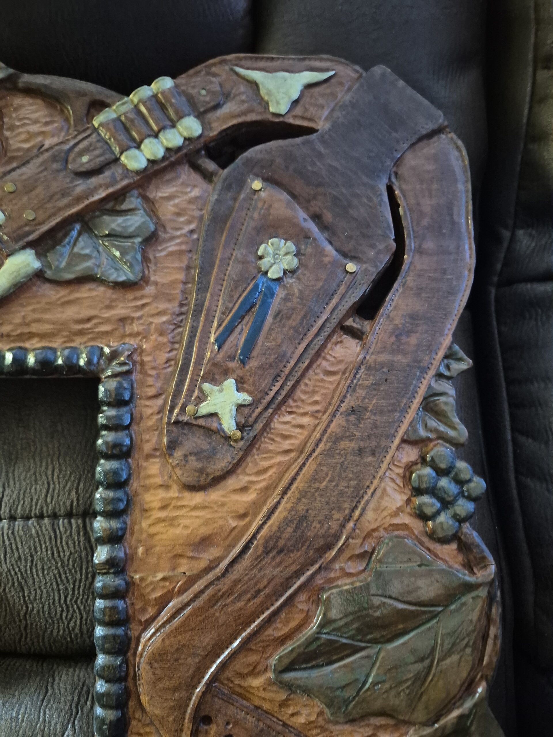 Vintage signed hand carved western frame | Ocala4Sale | Buy & Sell in ...